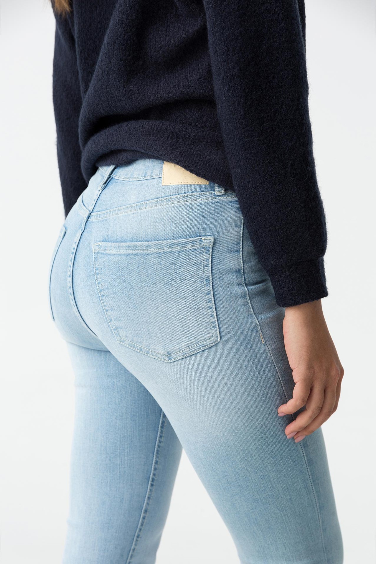 Zoe Flare Fit Jeans - 10059177_C1032 | Tiffosi